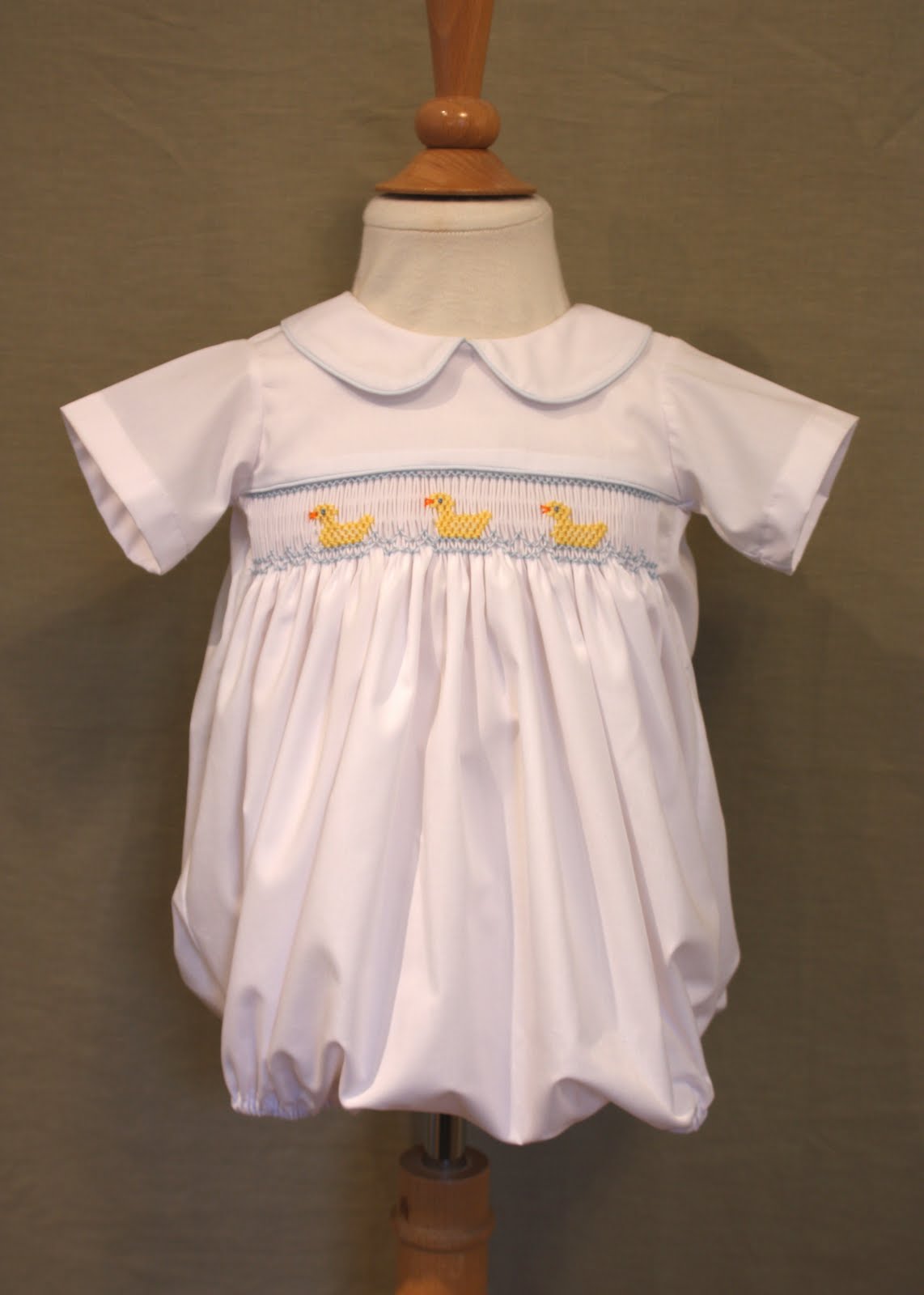 Creations By Michie` Blog: A Classic Smocked Bubble
