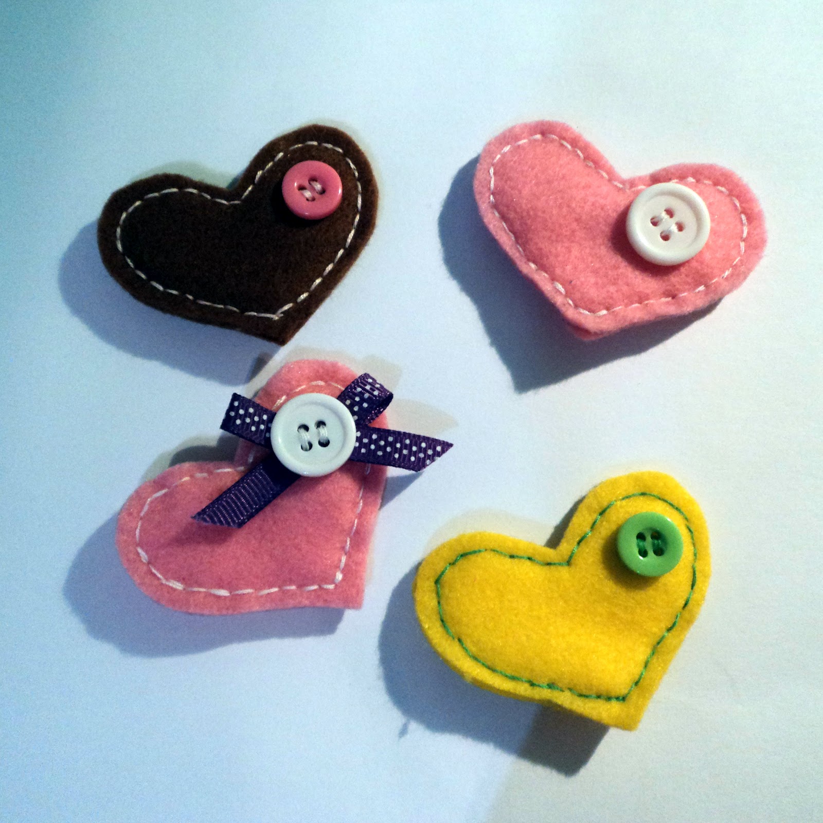 Como hacer pins de fieltro - Imagui