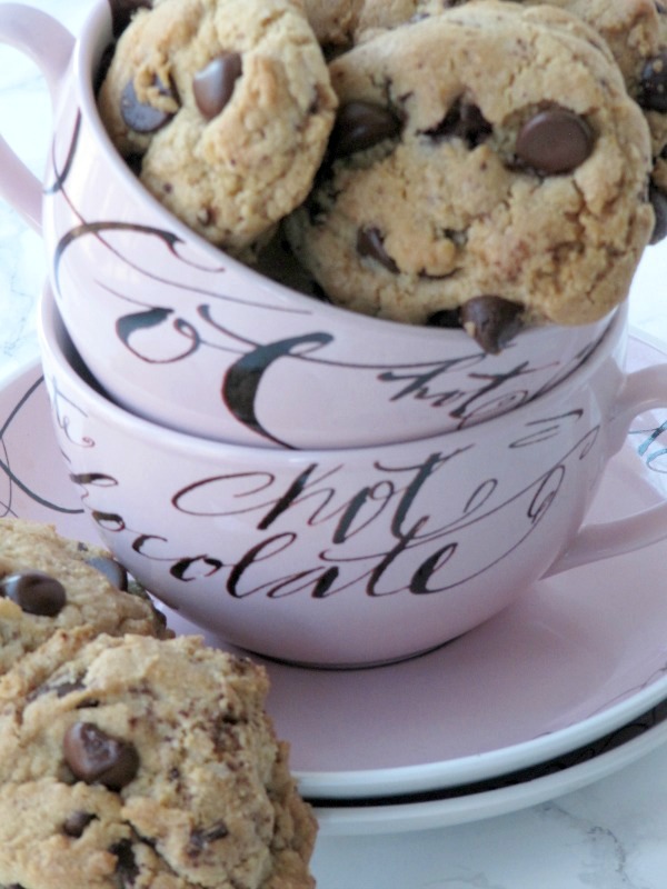 Once Upon A Chocolate Life: The Best Basic Chocolate Chip Cookie