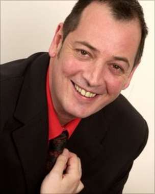 Tarot Notes: REVIEW: Tarot Mysteries by Jonathan Dee