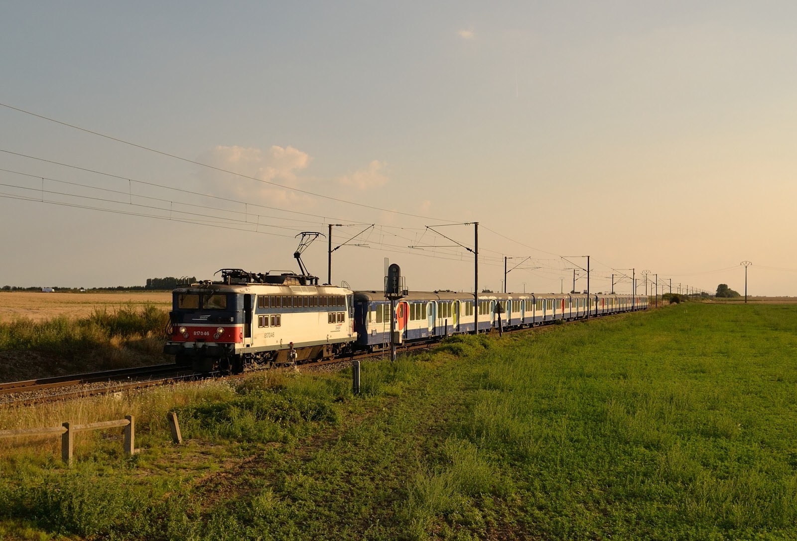 LA PASSION DU TRAIN: BB 17000 quelques photos.