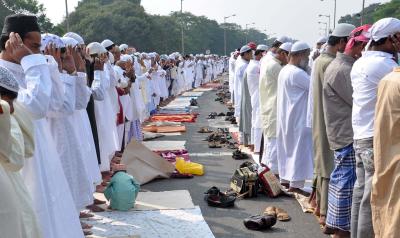 Photos: Eid-al-Adha / Eid-uz-Zuha / Bakrid Festival Celebrations in India