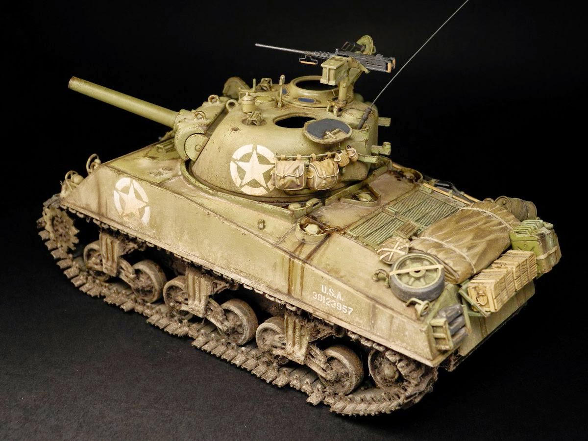 M4A3 Sherman 105 revised | planetFigure | Miniatures