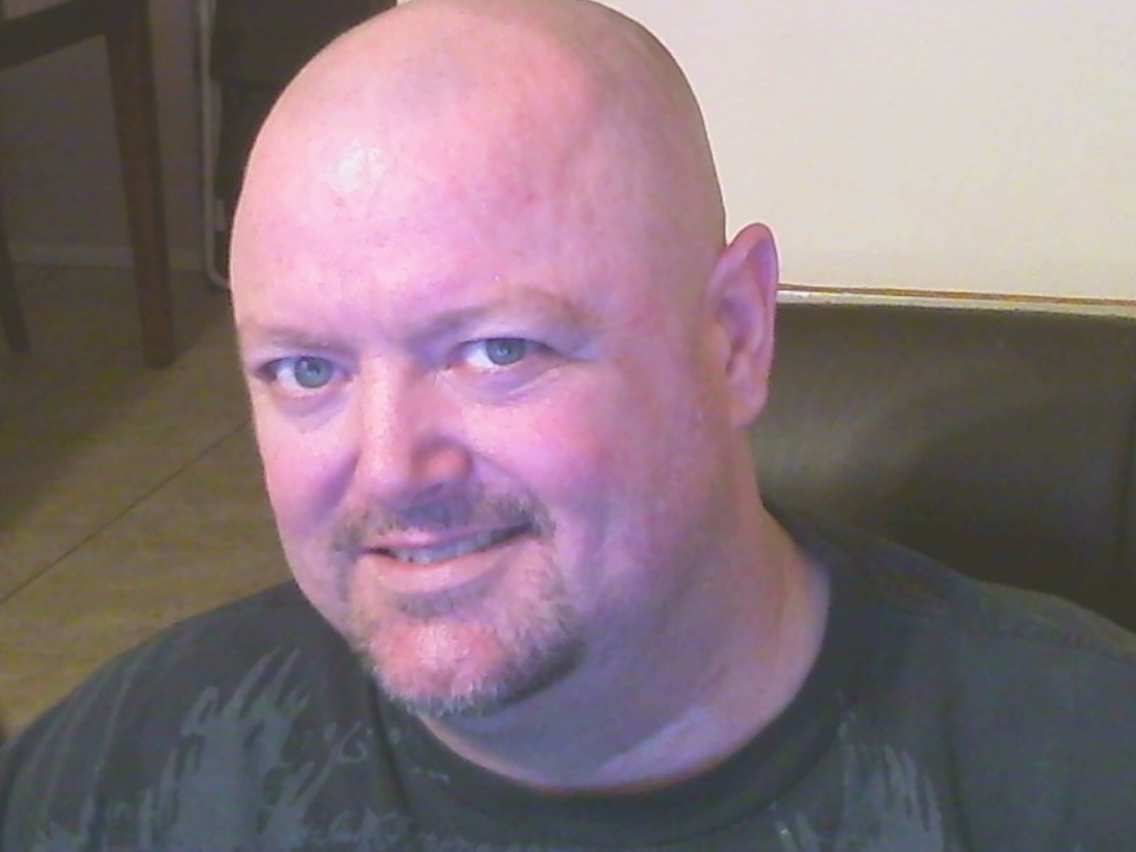 Carol Ann Kauffman's VISION and VERSE : Author Interview with Neil Orr