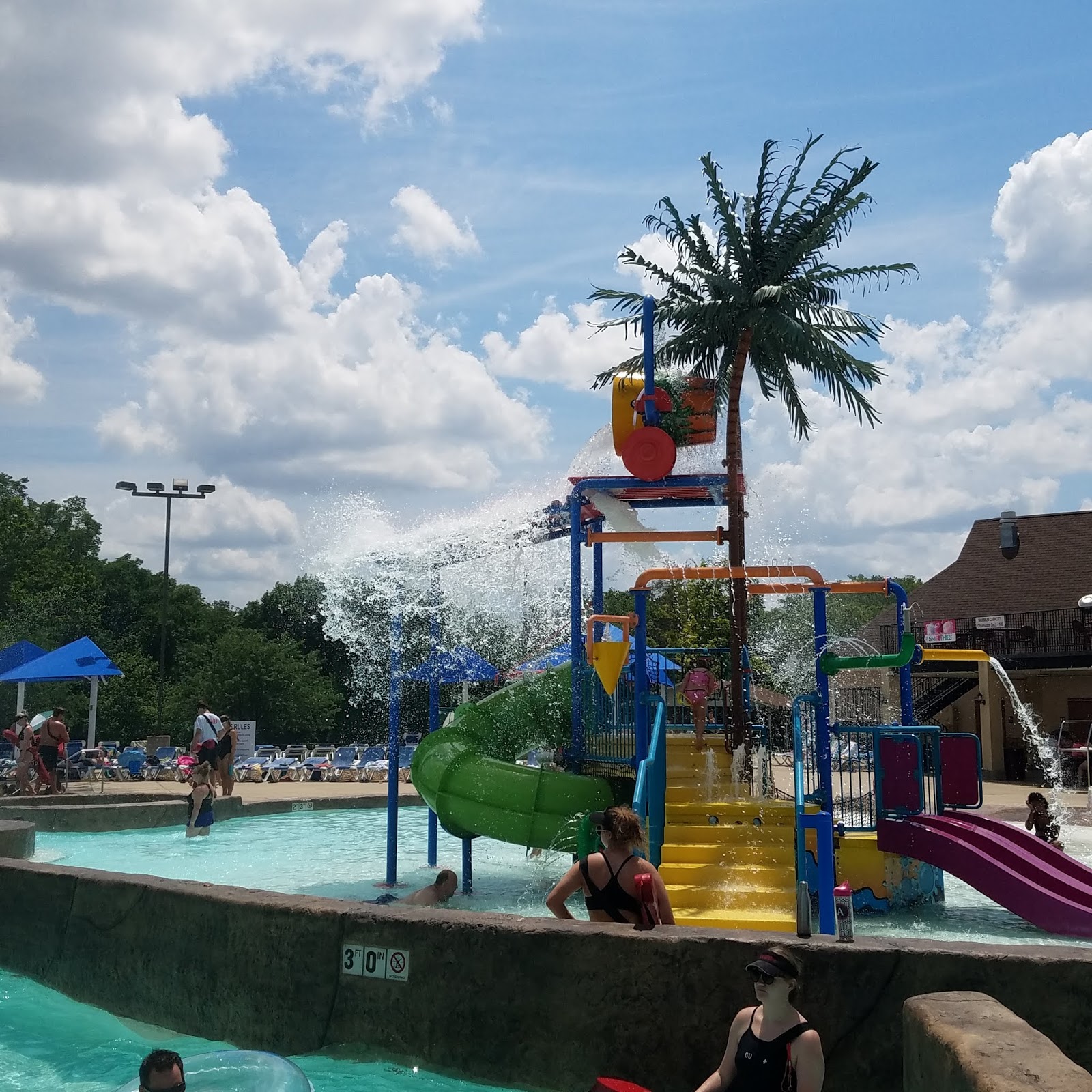 Play St. Louis: White Birch Bay Aquatic Center, Hazelwood