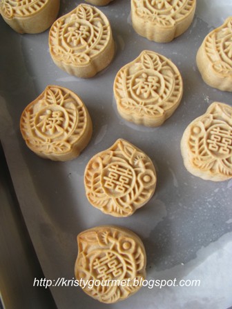 Five Spice Mooncake Biscuit With Red Bean Paste 五香粉口味公仔饼