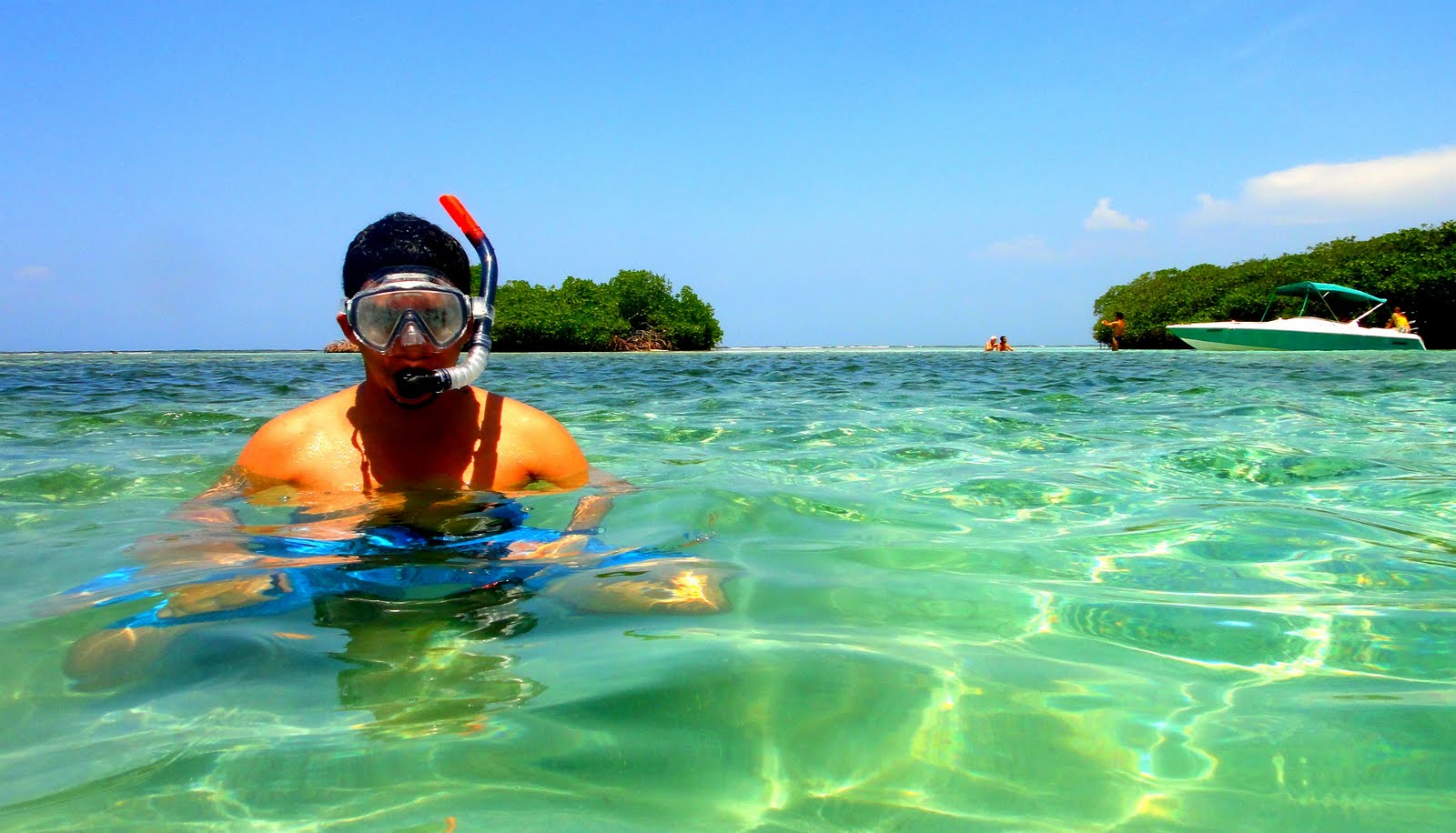 GITANO: CAMINANTE EN EL MUNDO: PARQUE NACIONAL MORROCOY. VENEZUELA