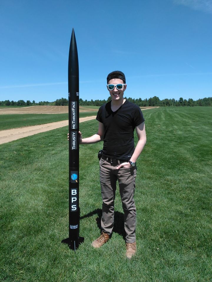 The Rocket N00b: Mega Der Red Max CATO