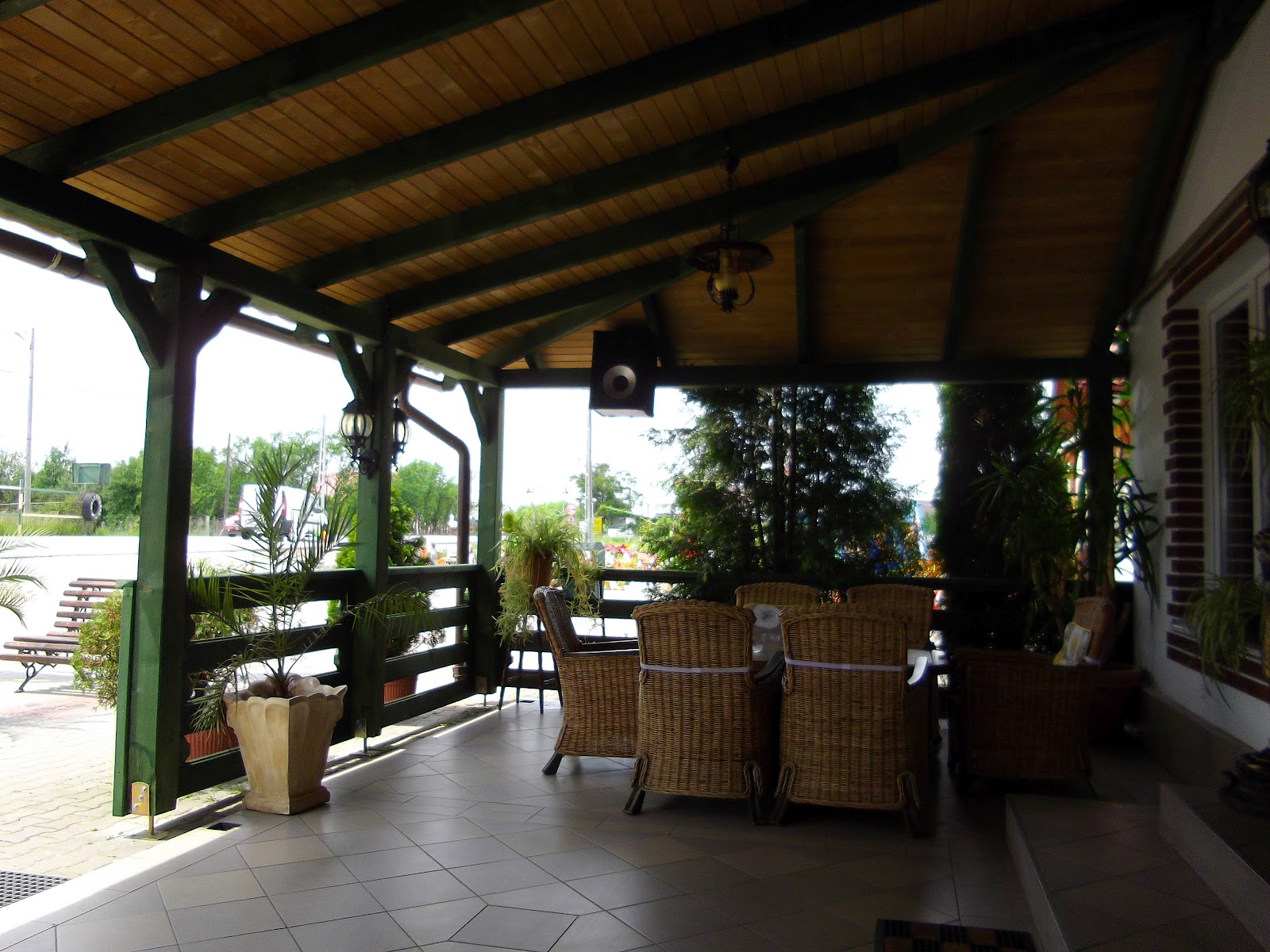 Eating out - Restaurant Regal, Beclean, Romania | Life in Luxembourg