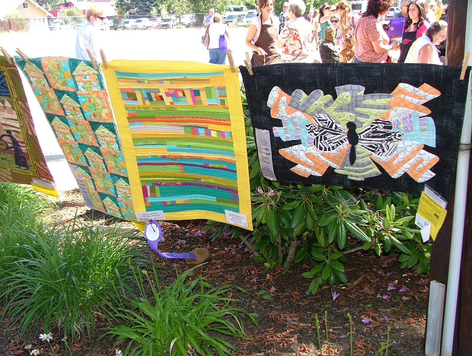 Michele Bilyeu Creates *With Heart and Hands*: Sisters Outdoor Quilt ...