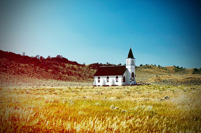 CREURE EN EL DEMÀ: TODD KLASSY PHOTOGRAPHY