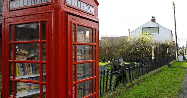Britain’s Telephone Box Libraries | Amusing Planet