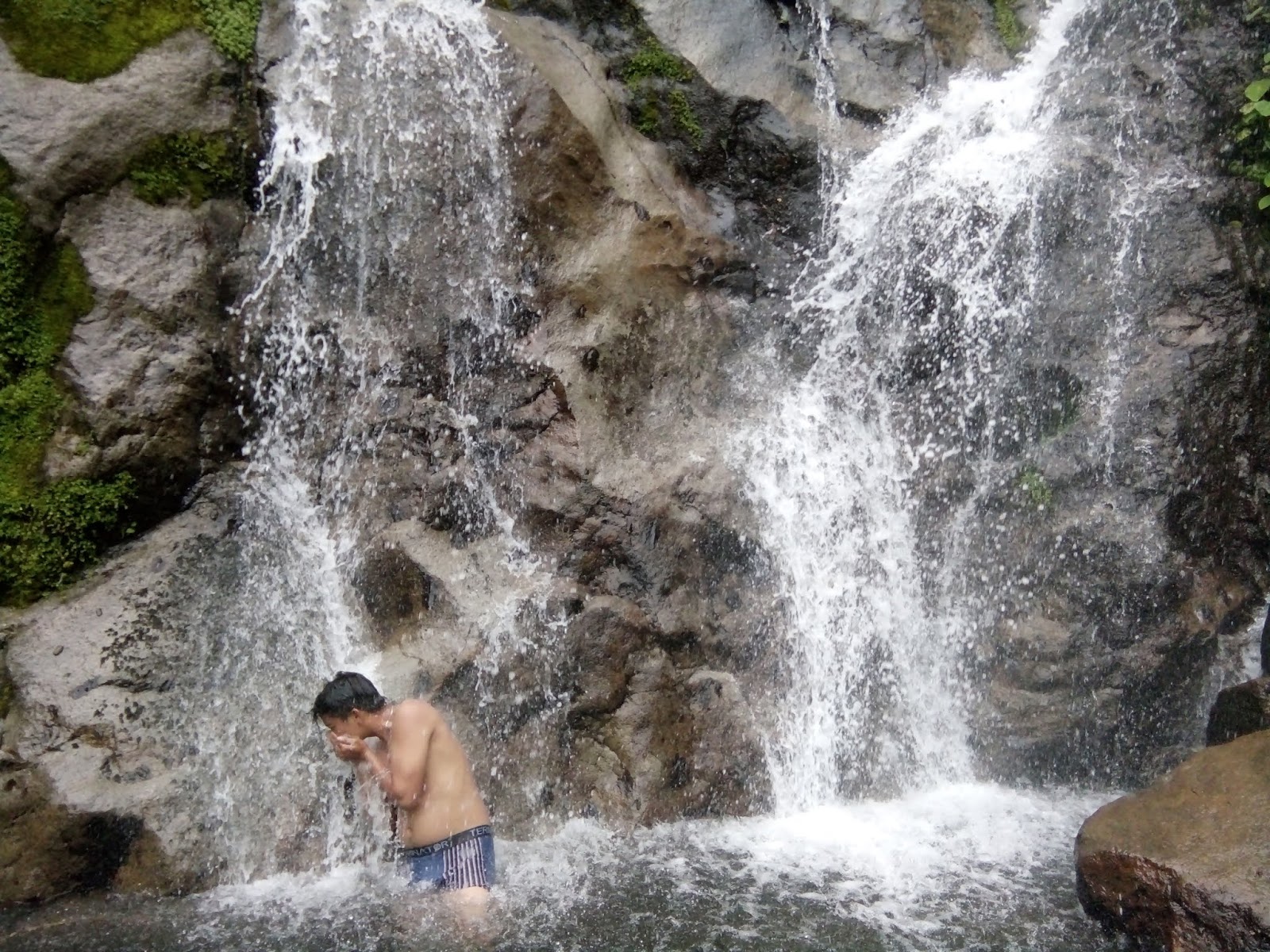 Sarambu Sikore Kecamatan Rantekarua(Trans Awan)