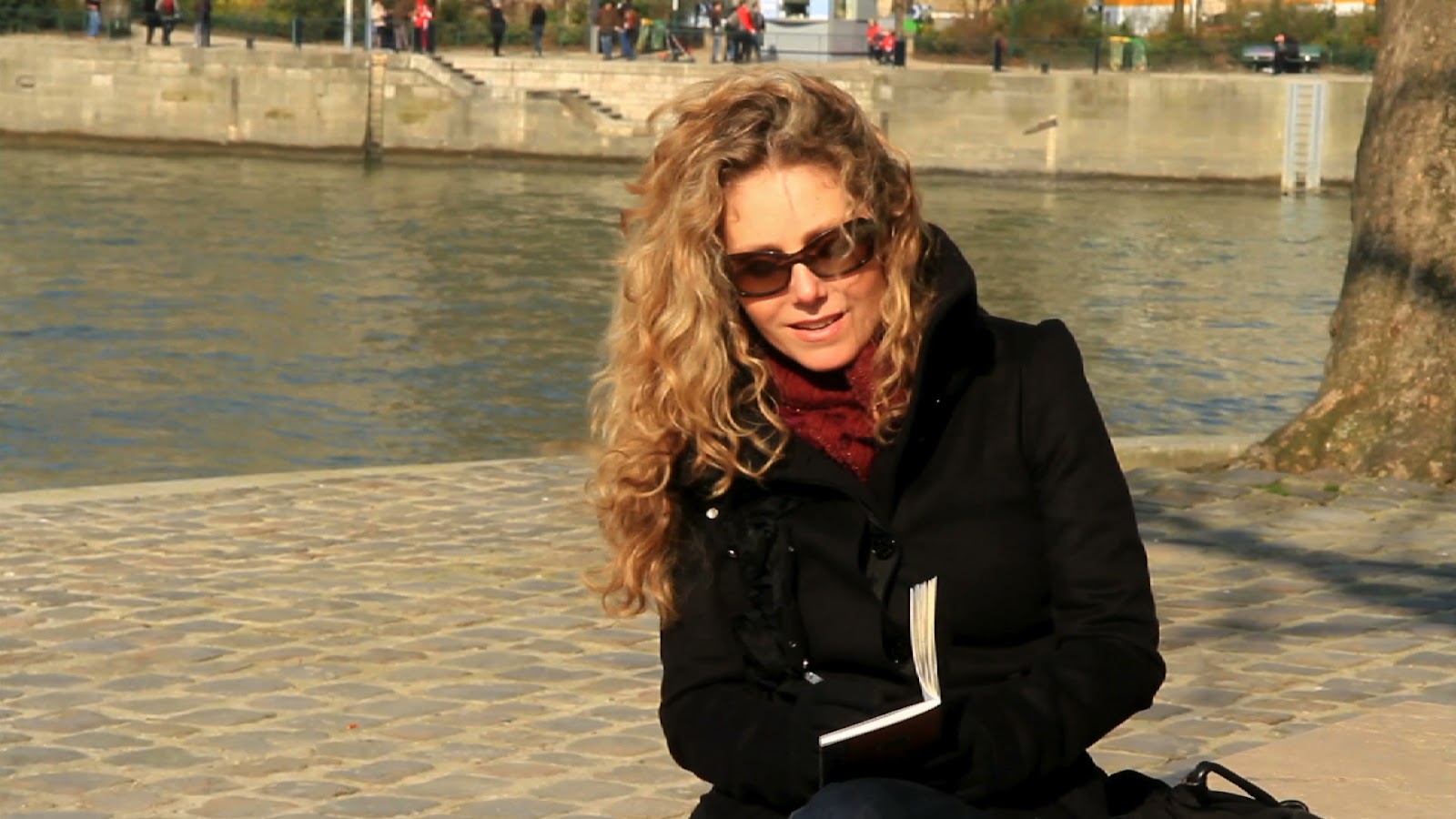 CD Release: Clara Ponty's Into the Light (Harmonia Mundi)