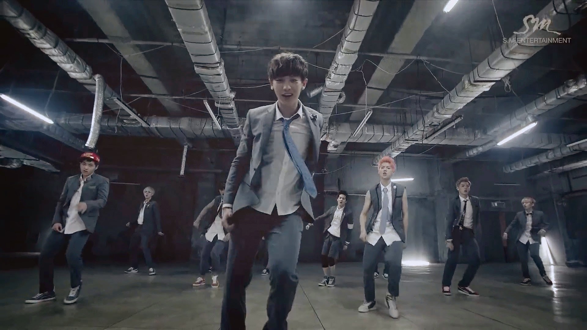 EXO: Growl MV και who-is-who | I say myeolchi // k-pop in greek