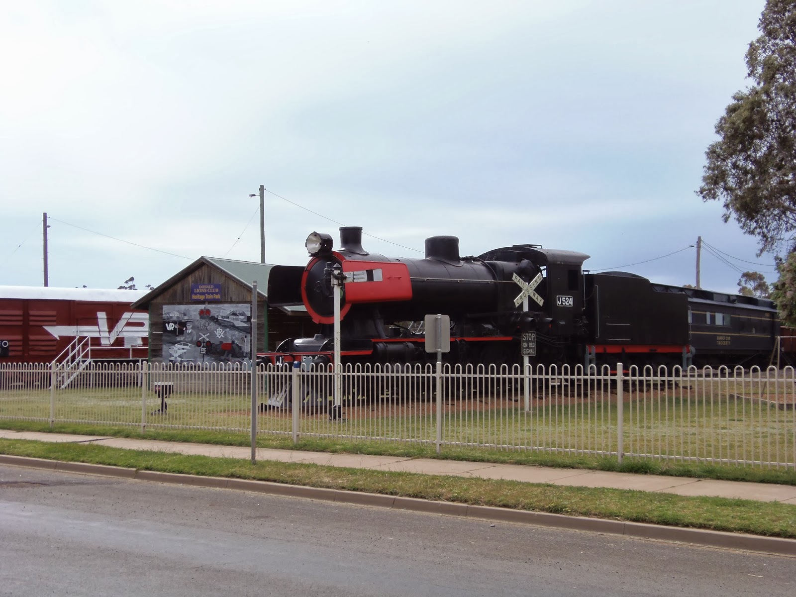 Solo Steve On The Road: DONALD Vic