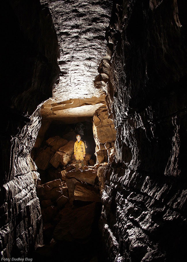 espeleobloc: Dudley Bug, espeleofotògraf (2)