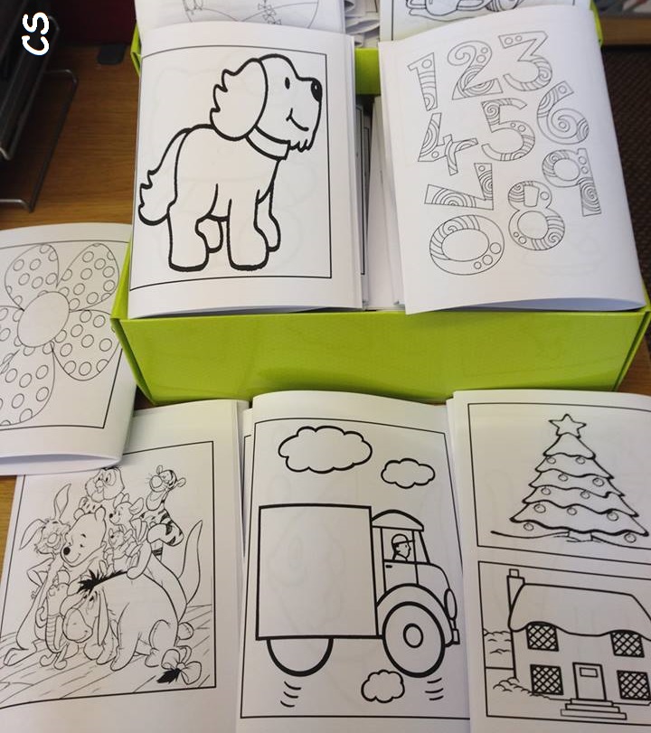 Crafting for Shoeboxes: Colouring Booklets