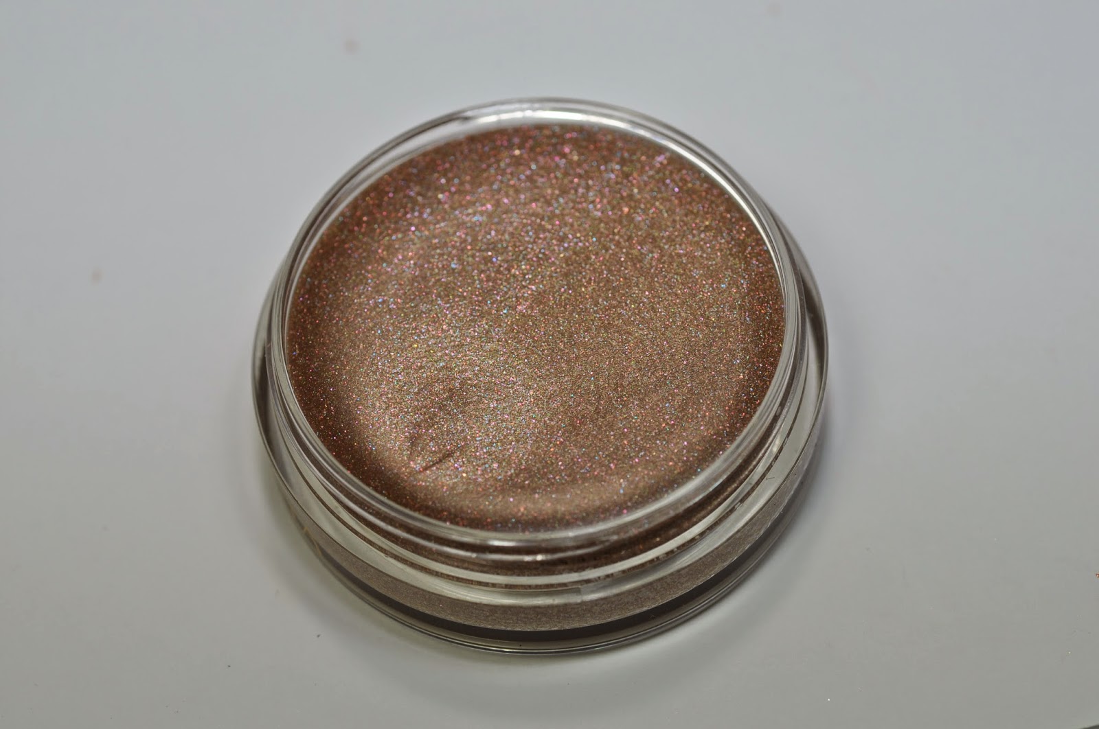 MAC Cinderella: Coupe D'Chic, Little Black Bow and Lightly Tauped ...