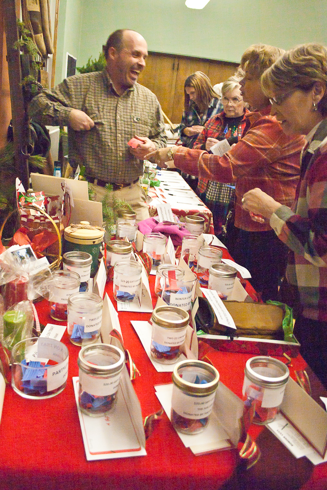 Koochiching Aging Options News: Logging Camp Christmas dinner benefits KAO