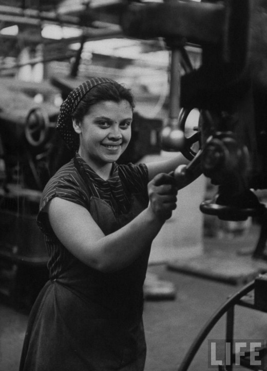 Russian Women of the 1950s ~ Vintage Everyday