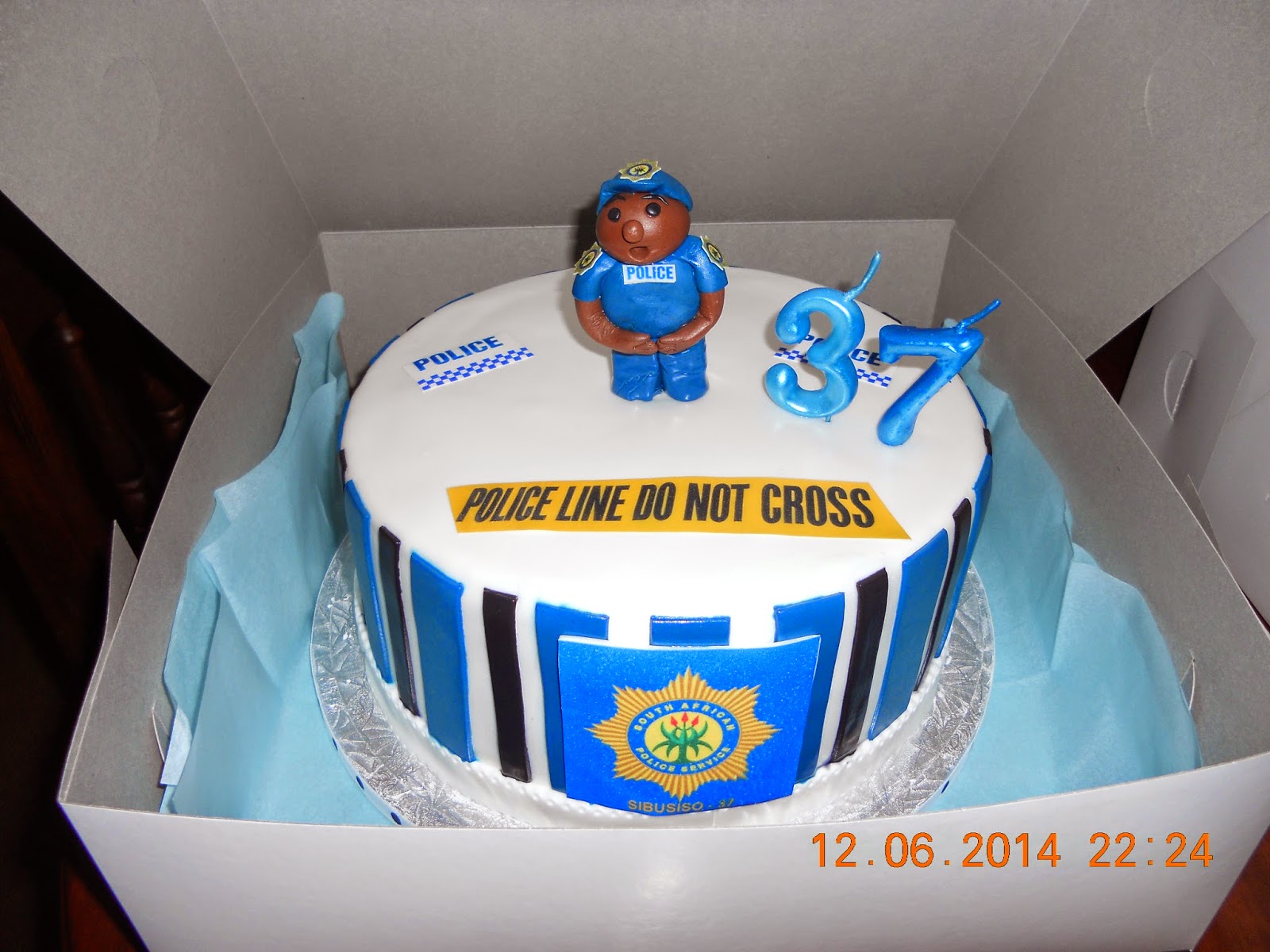 Die Koekblik: Policeman 37th Birthday Cake for Sibusiso - 13 June 2014