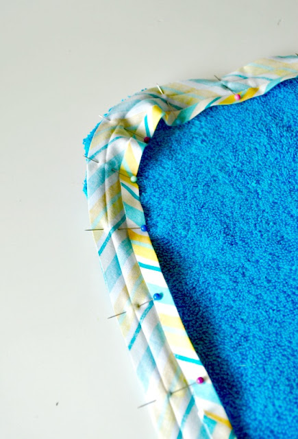 Larissa Another Day: Hooded Baby Towel: Tutorial