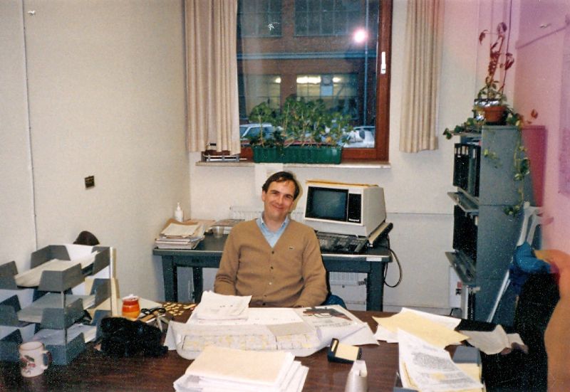 30 Cool Pics Show What the Office Life Looked Like in the 1980s ...