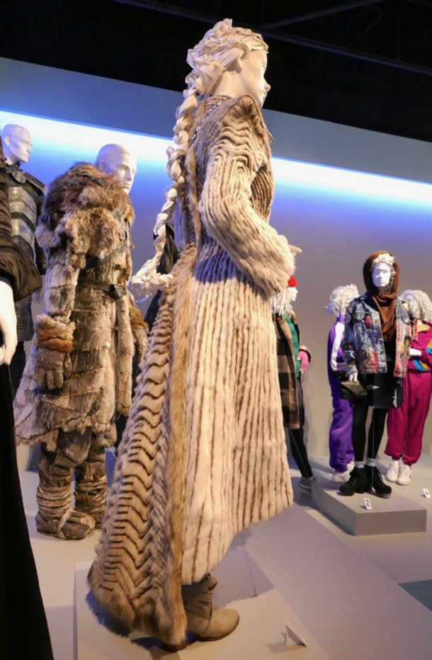 Hollywood Movie Costumes and Props: Emmy-nominated Game of Thrones ...