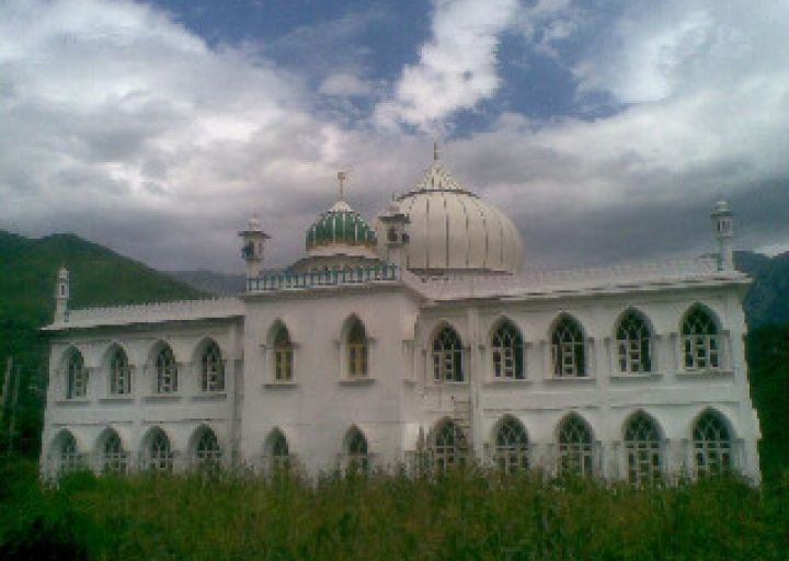 Dera Baba Beeram Shah - places to visit in kashmir