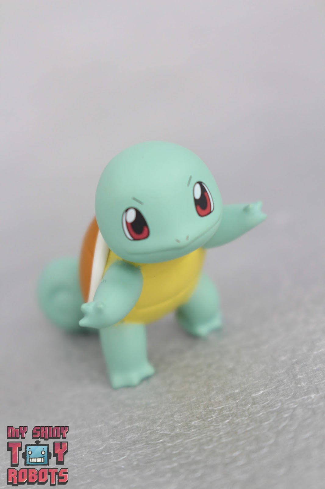 My Shiny Toy Robots: Toybox REVIEW: Figma Red