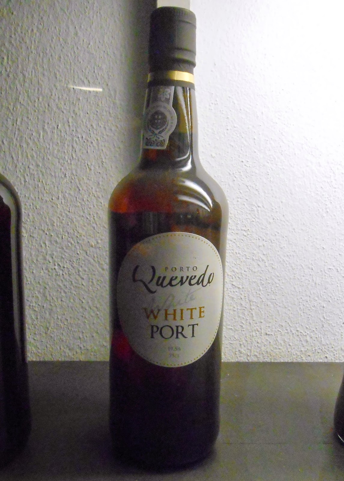 Viajar e descobrir: Portugal - Vila Nova de Gaia - Vinho do Porto Quevedo