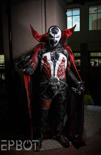 EPBOT: Taking My Cosplay Photos To The Dark Side