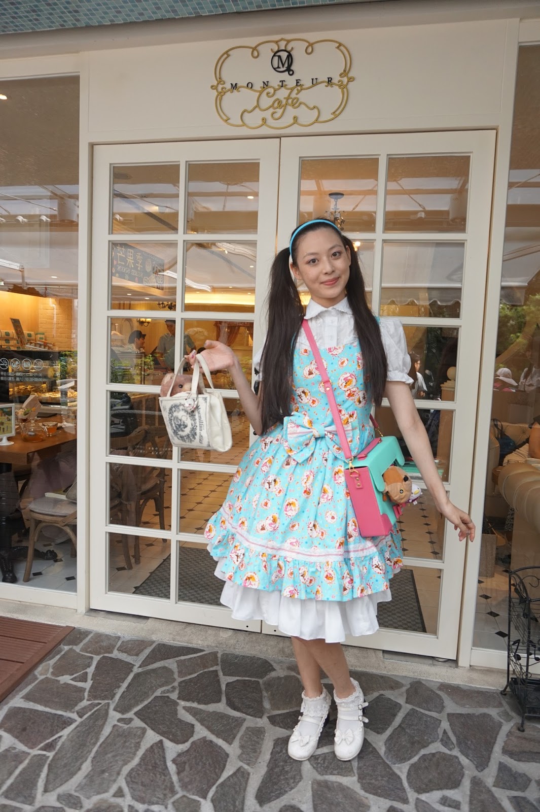 Sparklewolfie's Wonderland: Magical Lolitas Meetup