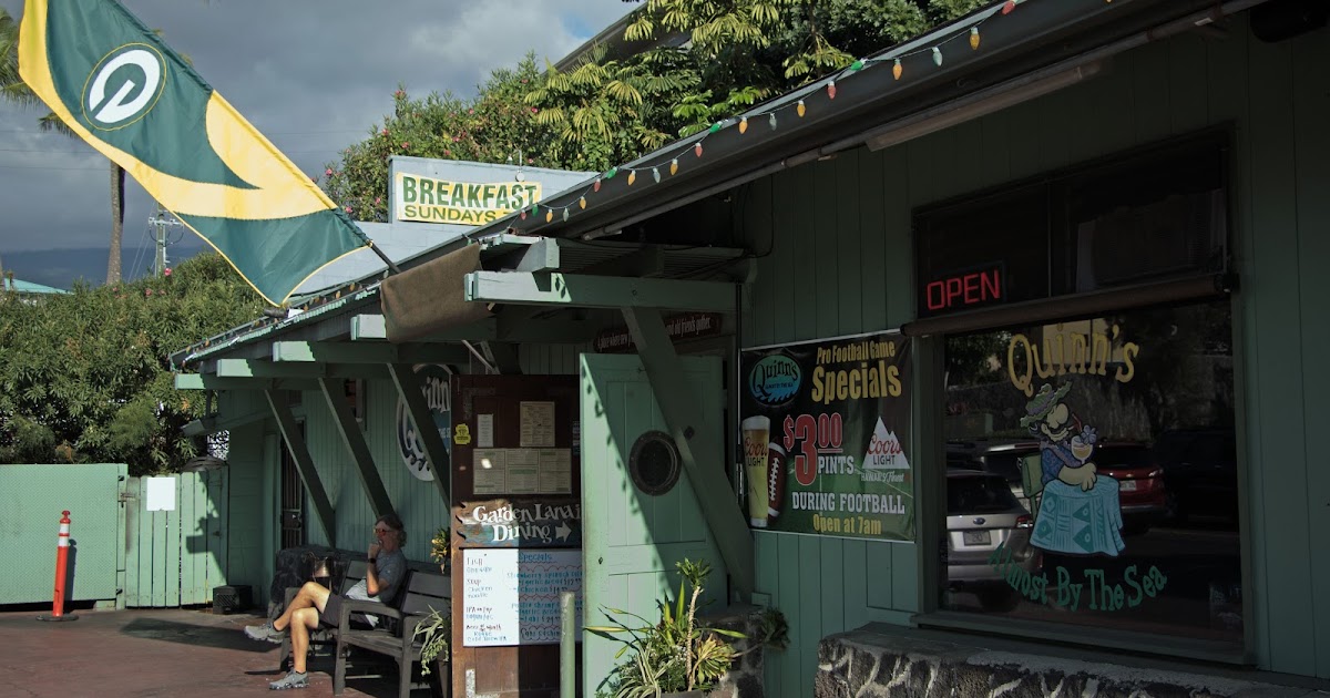 The Wheel: POTD: Quinn's, the Southern Most Packers Bar