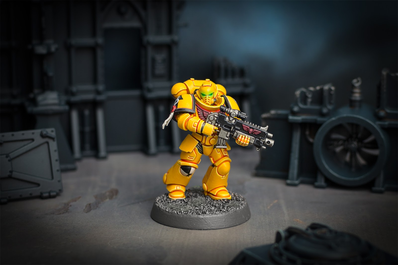 Showcase: Imperial Fists Primaris Intercessor - Tale of Painters