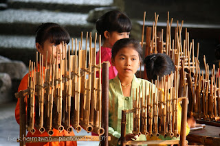 ANGKLUNG ~ INDONESIA'S BEAUTY
