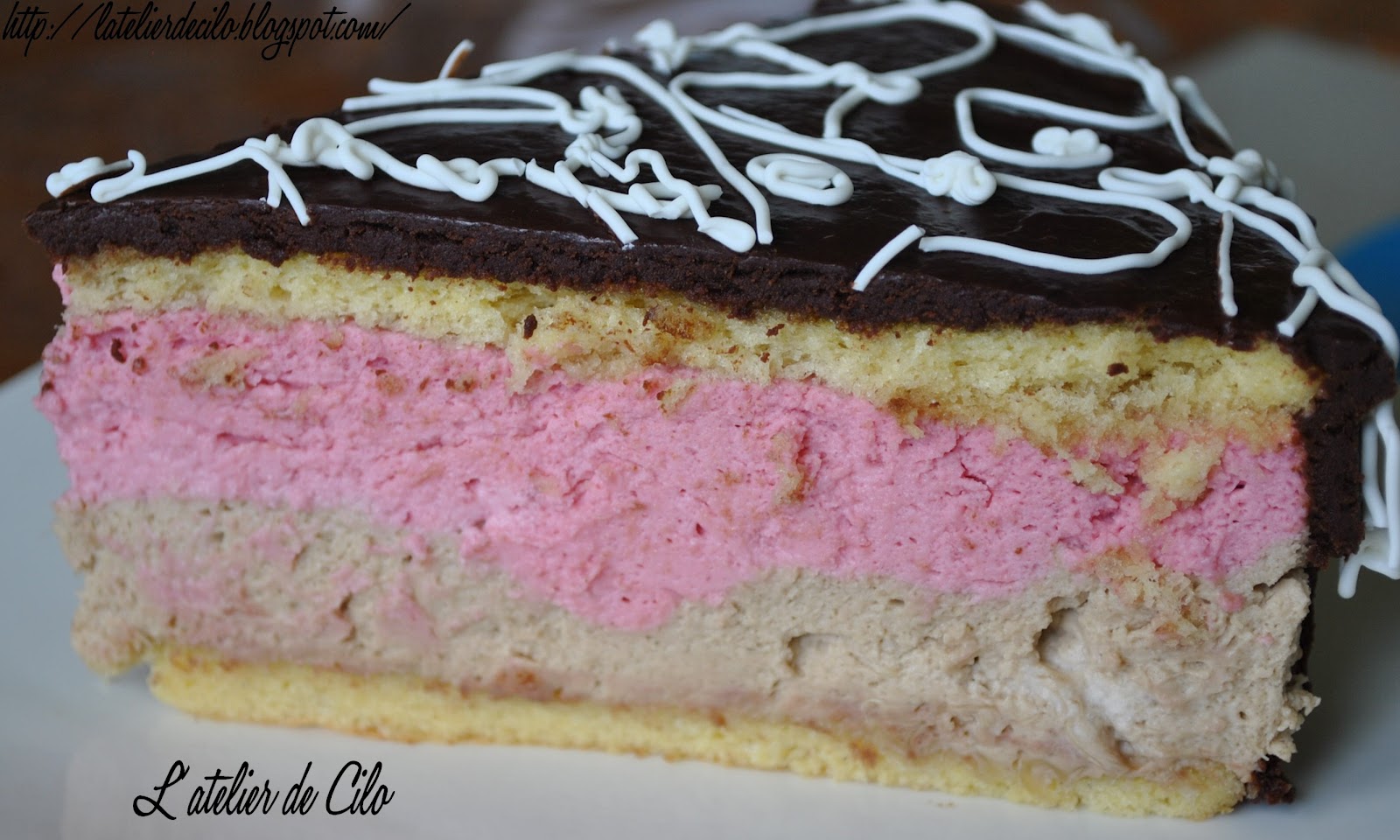L'atelier de Cilo: Recette entremet Fraise/Tiramisu et sa ganache ...
