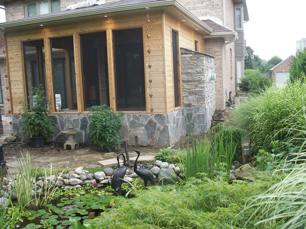 Nutmeg & Company Home: Three Season Muskoka Room