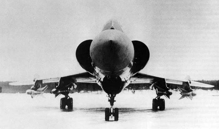 nhungdoicanh: Tupolev Tu-28 / 128 Fiddler