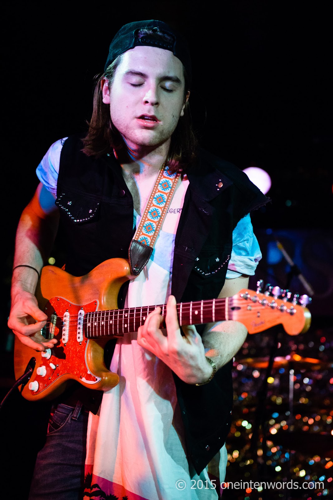 one in ten words: Billy Moon at The Horseshoe Tavern - Concert Pictures