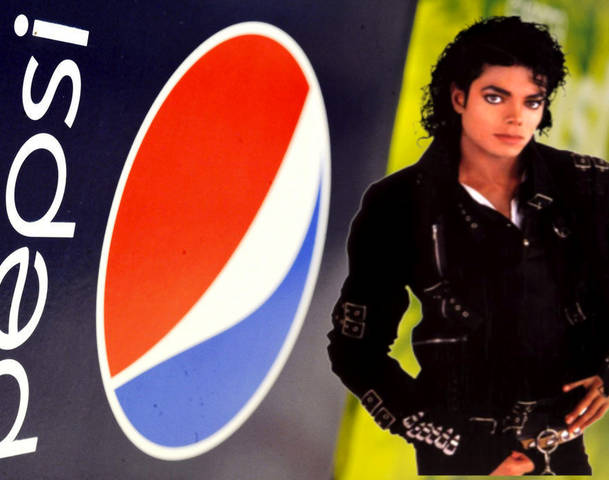 Damilola Purple: PEPSI'S NEW MICHEAL JACKSON AD