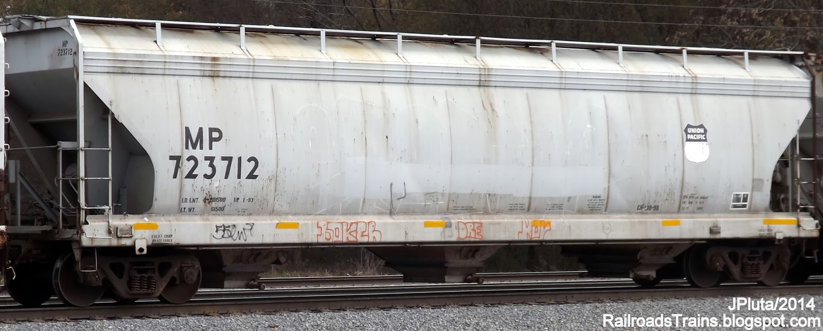 RAILROAD Freight Train Locomotive Engine EMD GE Boxcar BNSF,CSX,FEC ...