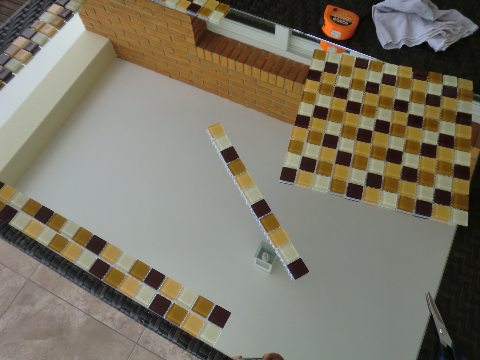 Passo a passo do Espelho Decorado com Pastilha de Vidro - Casa e Reforma