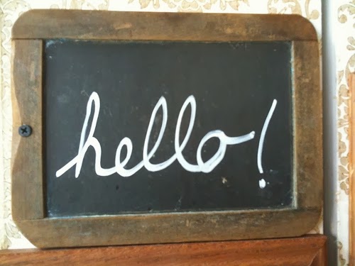 AAstorefixtures Blog: How To Greet Customers In The Retail Industry