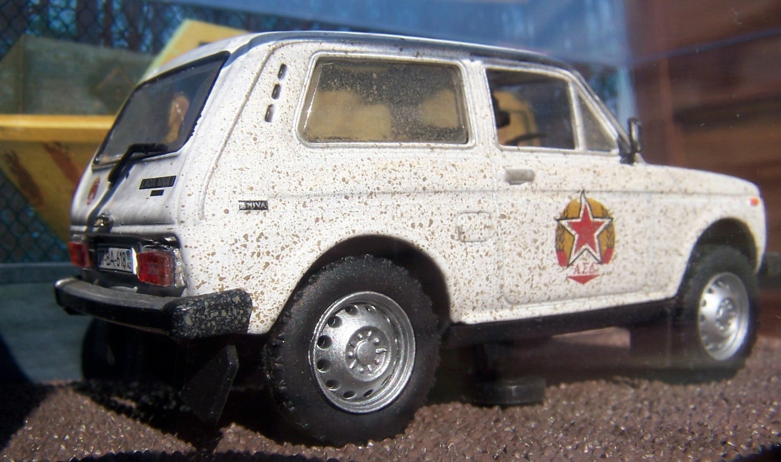 "GRAUÇÁ 4x4 Offroad - Lada Niva: Lada Niva Protagoniza Cena em 007 O ...