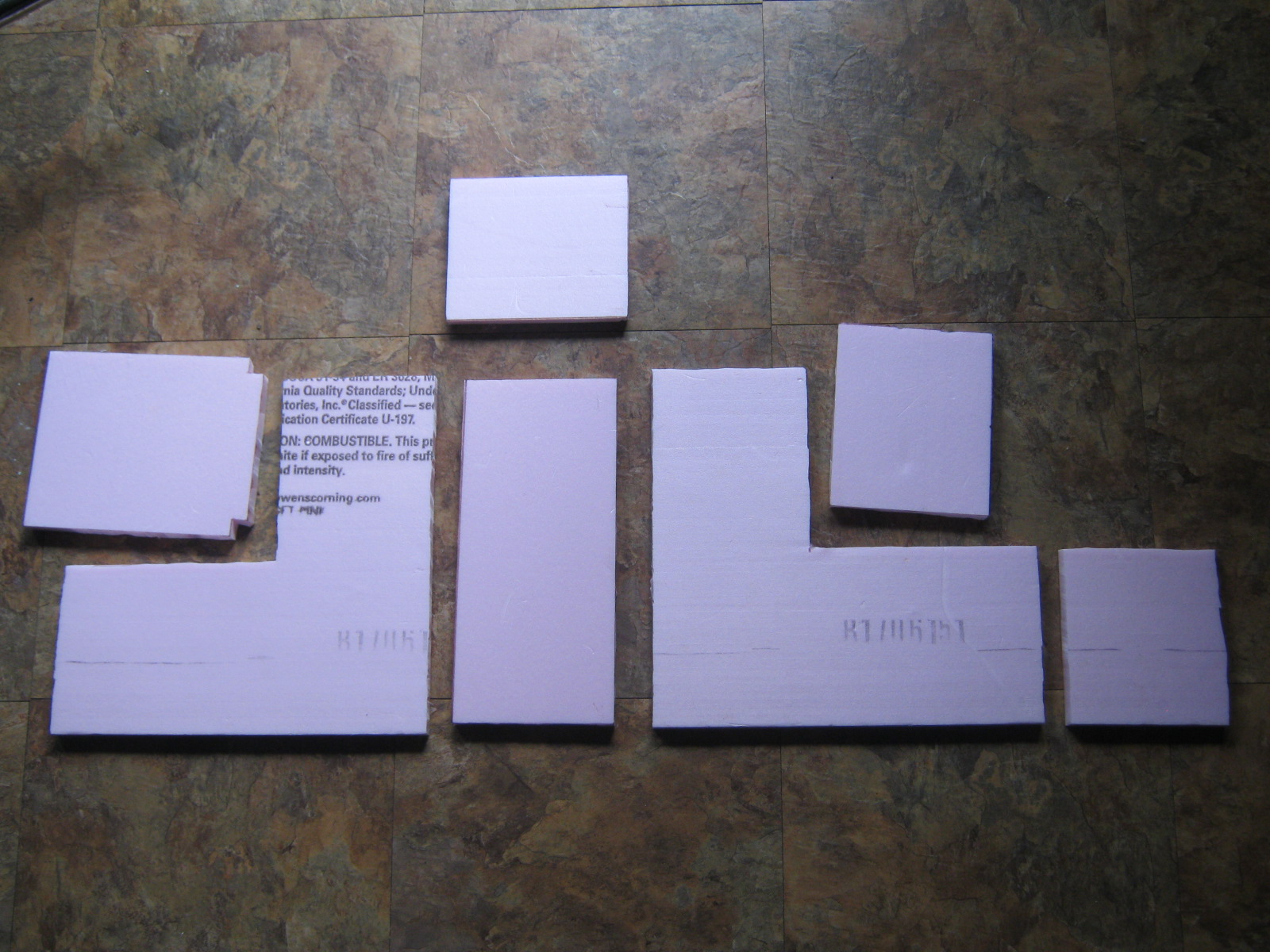 The Dark Workshop: Terrain: Destroyable Pink Foam Intact Building