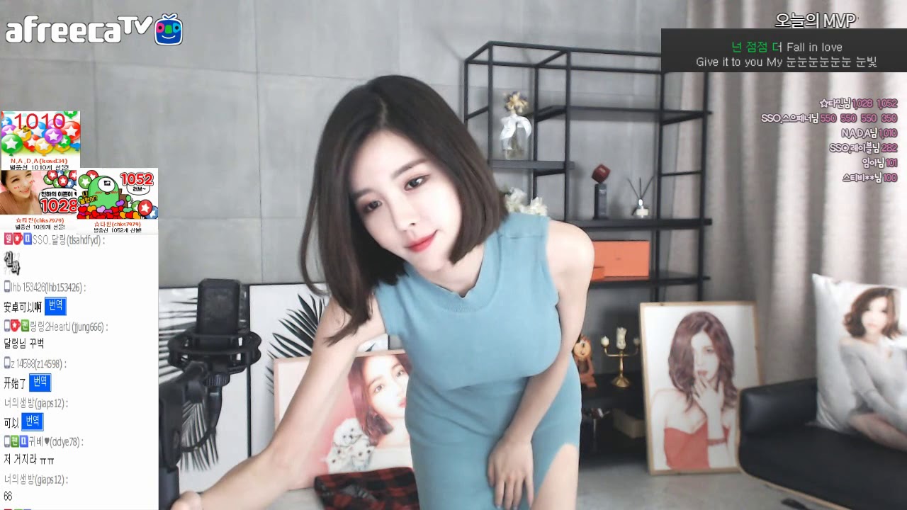 깡마른 여캠 투탑 Bj쏘 Vs 요가 마스크녀 허리 돌리기 대결