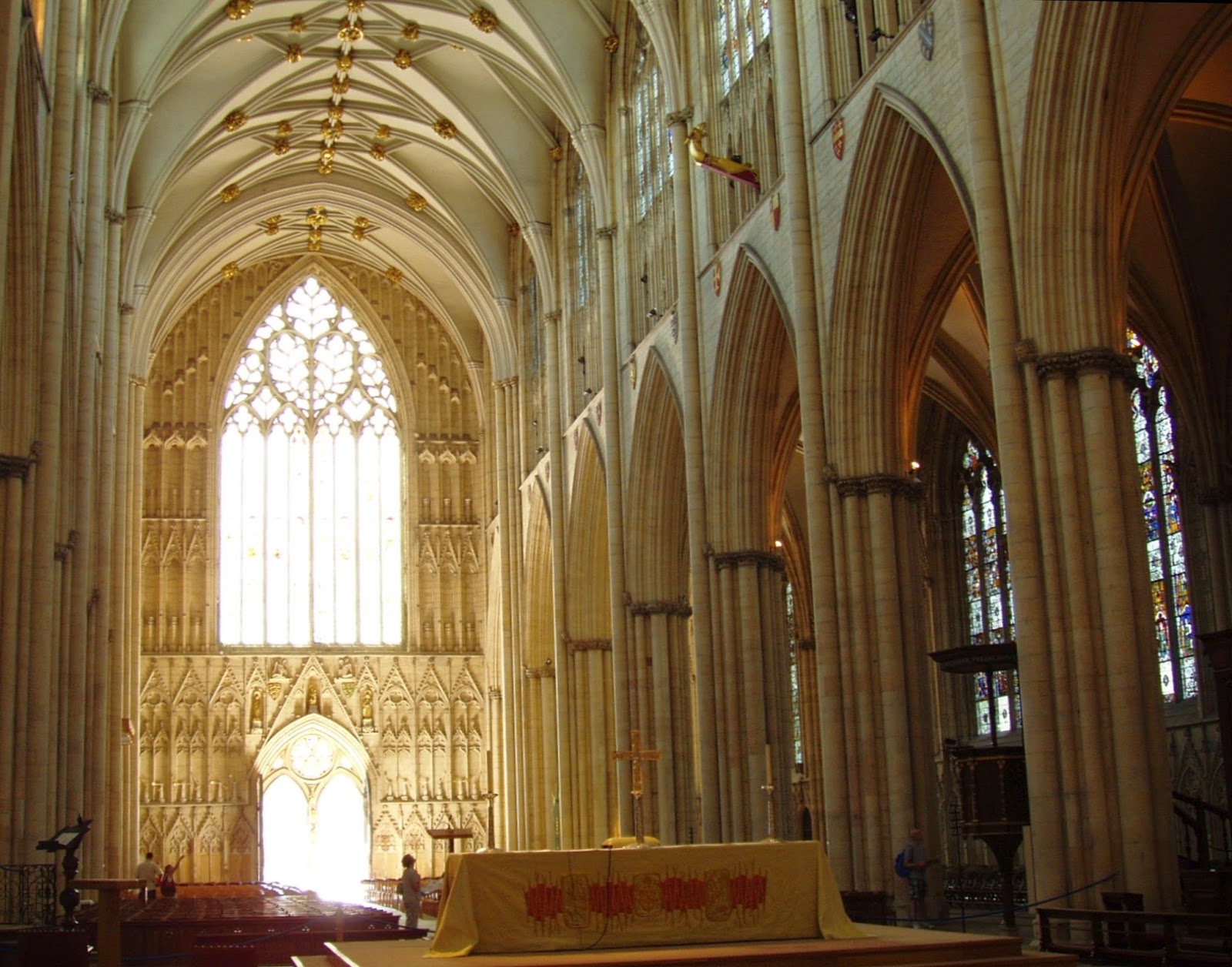 Medieval Codes : Information architecture: Texts as buildings