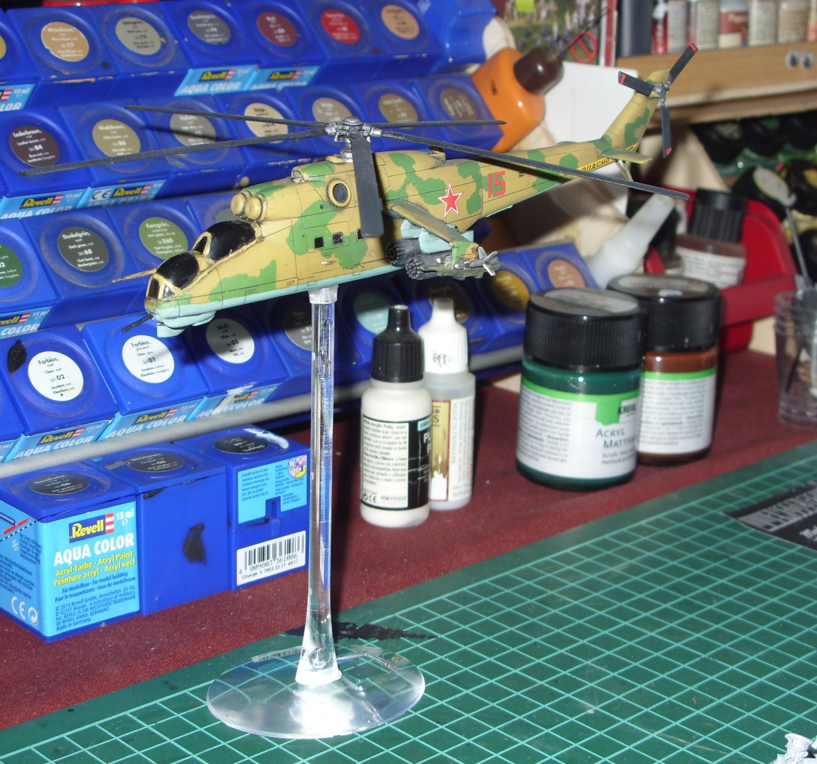 WORLD WAR 2 MODELZONE: 1:100 Helicopters for TANKS The Modern Age